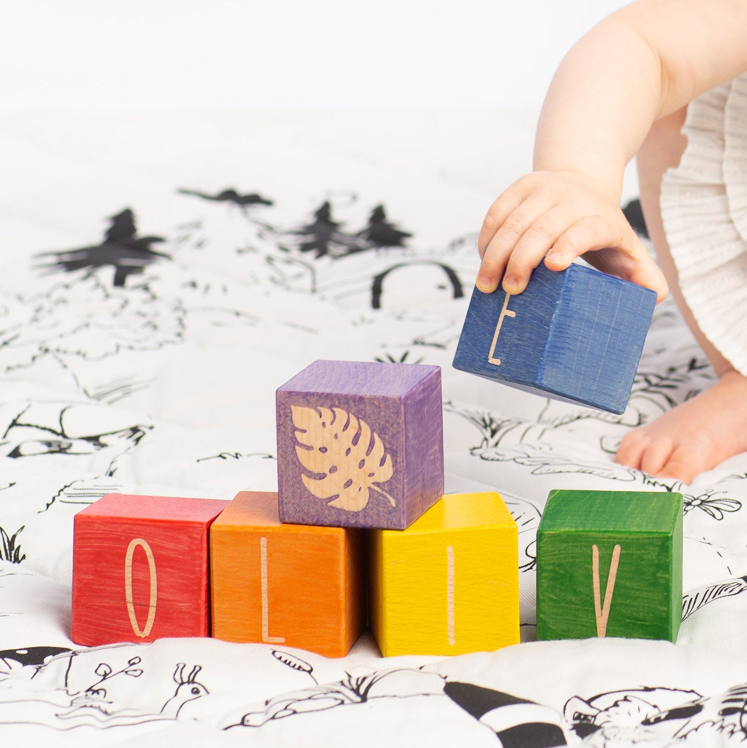 Hand Painted Wooden Blocks Rainbow Colours - Beautiful 5cm Beech Wood ...